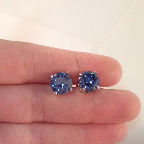 Jewelry | 18k White Gold Filled Diamond Zircon Navy Blue Stud Earrings ...